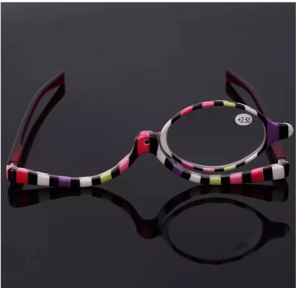 Makeup Magnifying Specs